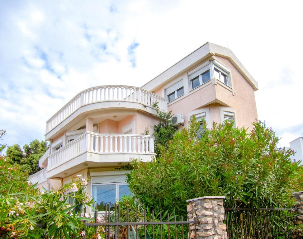 Villa Rossa, Utjeha (updated prices 2025)