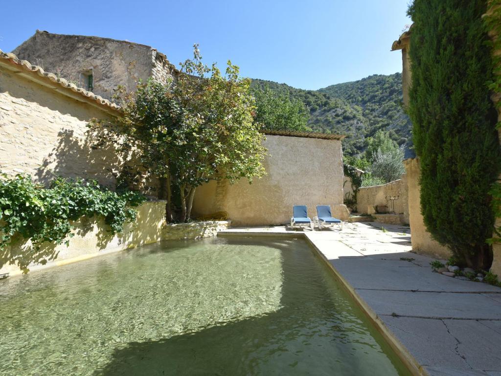 Gorgeous Villa in Malaucène near river, Malaucène (precios actualizados ...