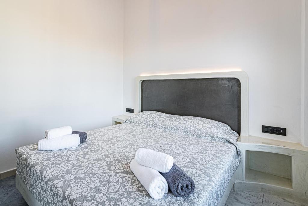 Rhenea Resort, Imerovigli (updated prices 2025)