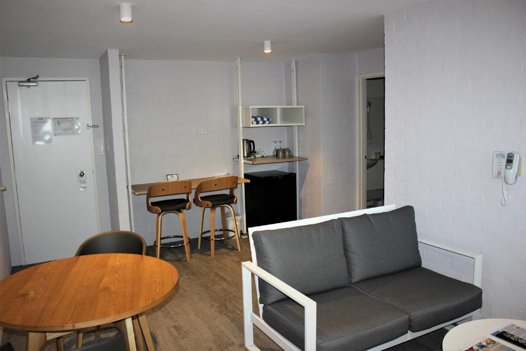 Atrium Hotel Mandurah, Mandurah (updated prices 2025)