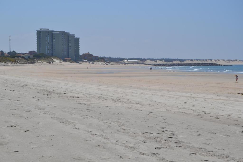 SUNKISSED OFIR HOUSE, Fão (updated prices 2025)