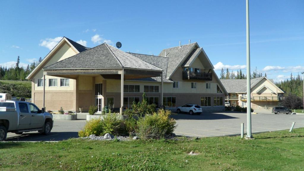 Lakeview Inns & Suites - Hinton, Hinton – Updated 2022 Prices