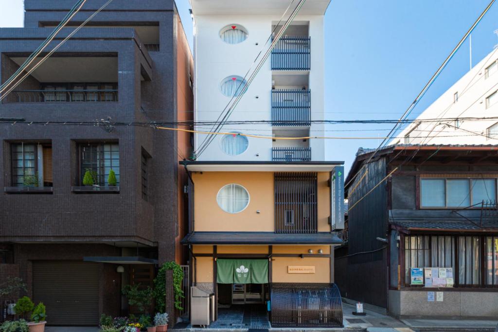 Matsuishi Shijo Karasuma Hostel - Japan