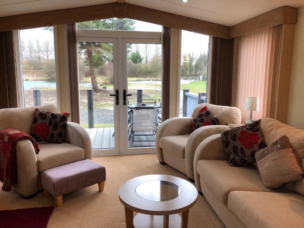 28 Borwick Lakes, Carnforth – Updated 2023 Prices