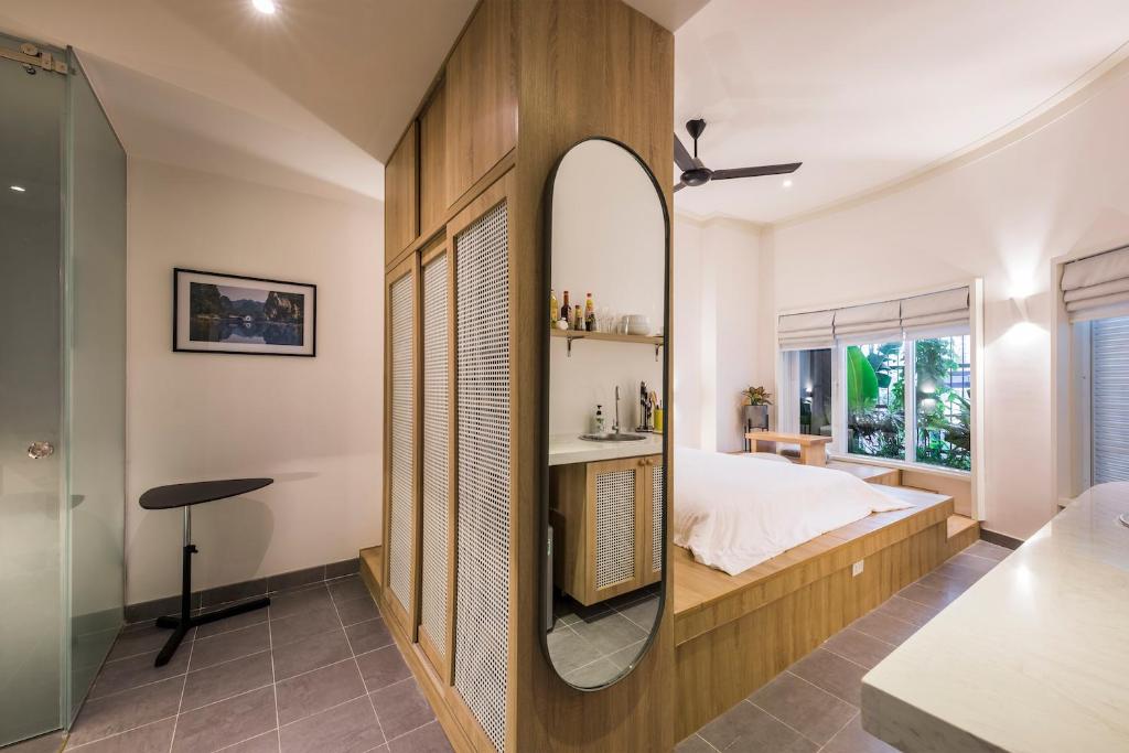 CIRCADIAN Japanese Studios in Downtown - SuiteTrails