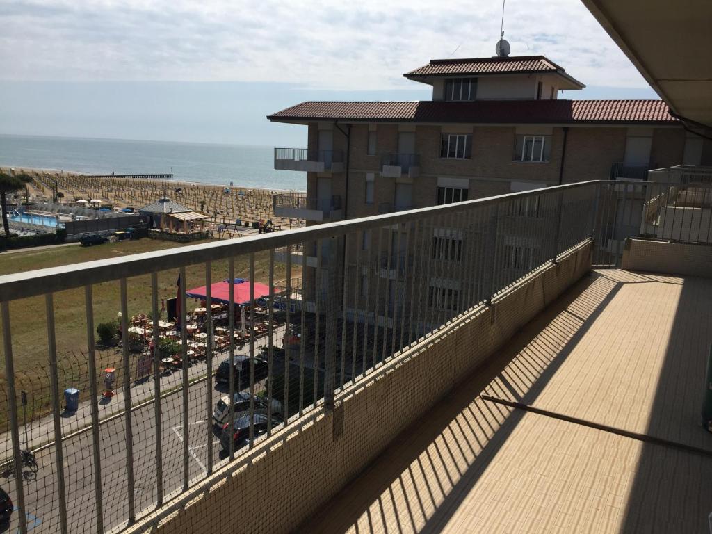 RESIDENCE ZETA - WALTERIGATO Apartments SOLO PER FAMIGLIE, Lido di ...