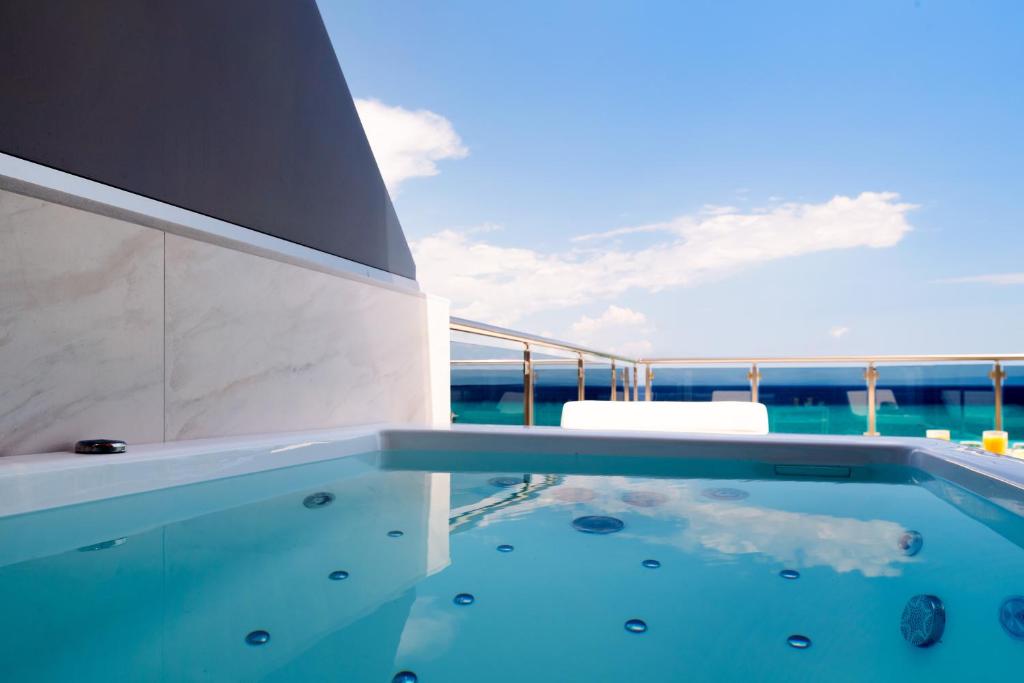 Sea Level Hotel - Adults Only 16 plus, Polykhrono (updated prices 2025)