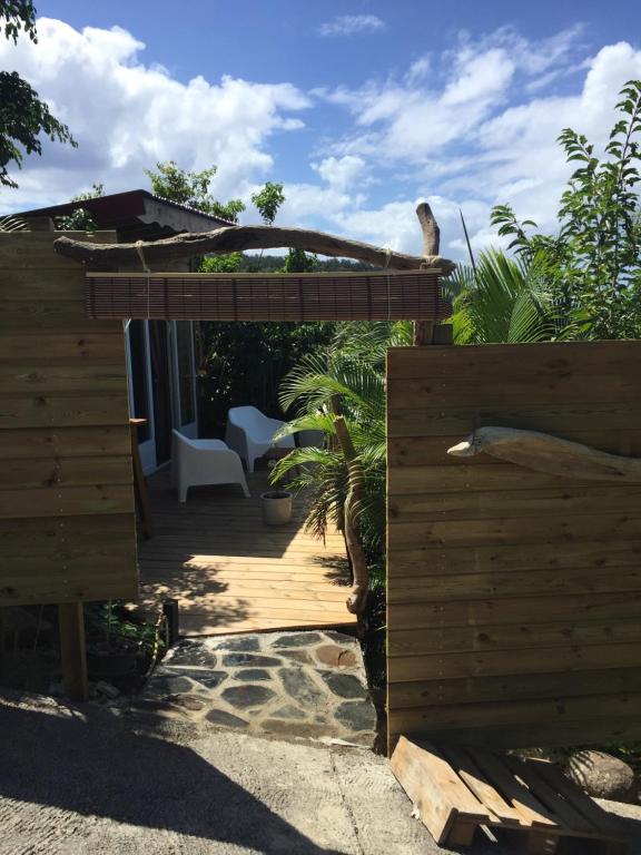 Ali-Naïs Location, Deshaies (updated prices 2025)