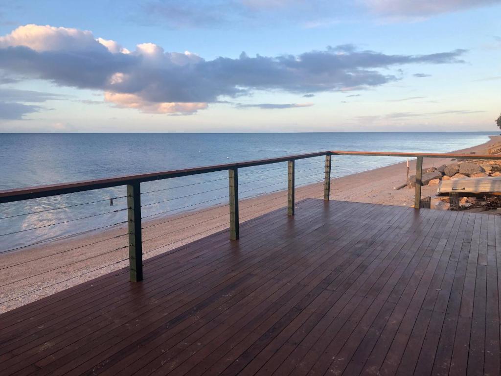 Peter's Port, Pine Point (updated prices 2026)