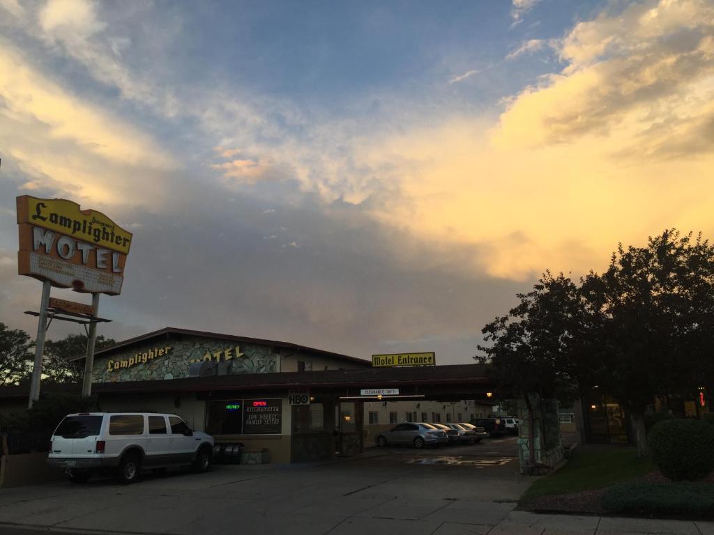 Lamplighter Motel, Longmont, CO - Booking.com