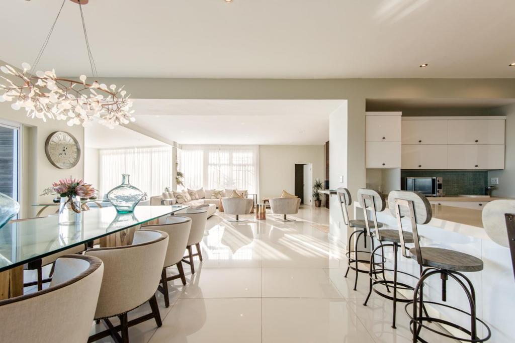 White Water Retreat - Pinnacle Point, Mossel Bay (updated prices 2025)
