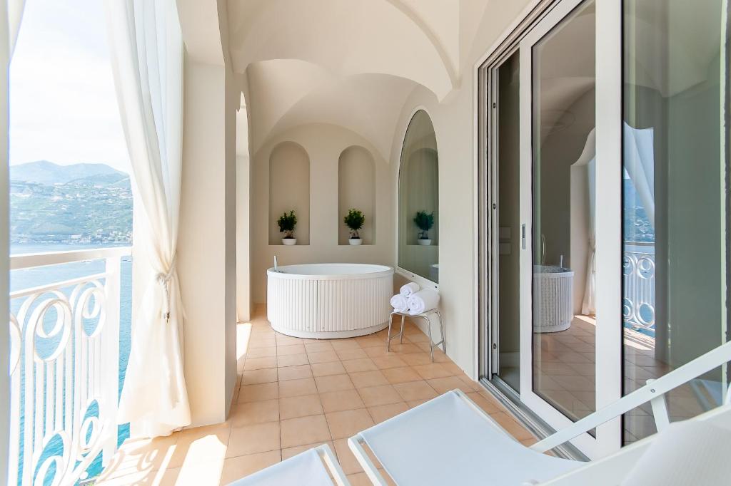 Hotel Club Due Torri, Maiori (updated prices 2025)