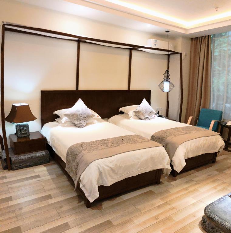 Guilin Crystal Crescent Moon Hotel, Guilin (updated prices 2025)