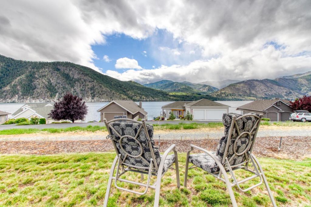 Lake Life at Wapato Point, Manson (updated prices 2025)