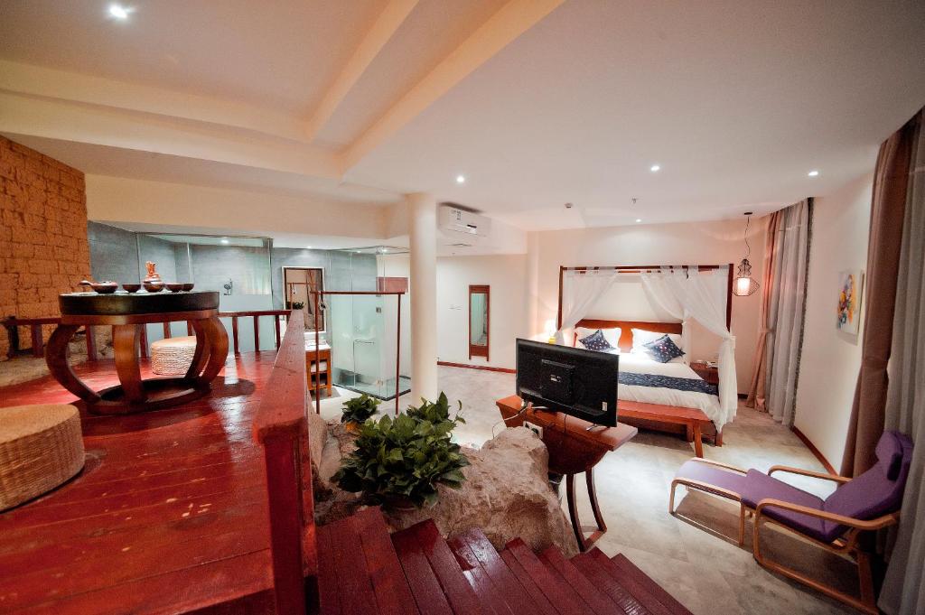 Guilin Crystal Crescent Moon Hotel, Guilin (updated prices 2025)
