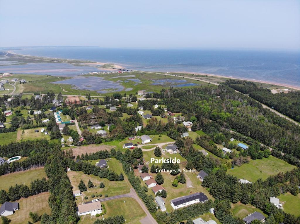 Walking To Beach - Parkside Classic Cottage #7 - Île-du-Prince-Édouard