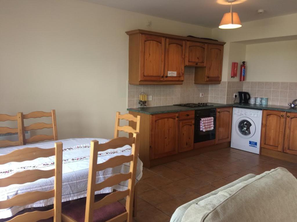 37 Atlantic Point, Ground Floor, Sea View Apartment sleeps 6, Bundoran ...