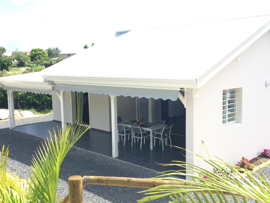 Villa Natur Dylis, Saint-François (tarifs actualisés, 2025)