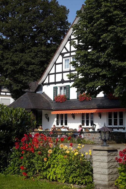 Landhotel Halbfas-Alterauge, Drolshagen (updated prices 2025)