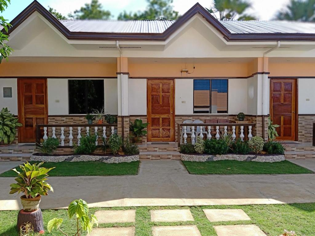 RMB GUEST HOUSE, Siquijor (updated prices 2026)