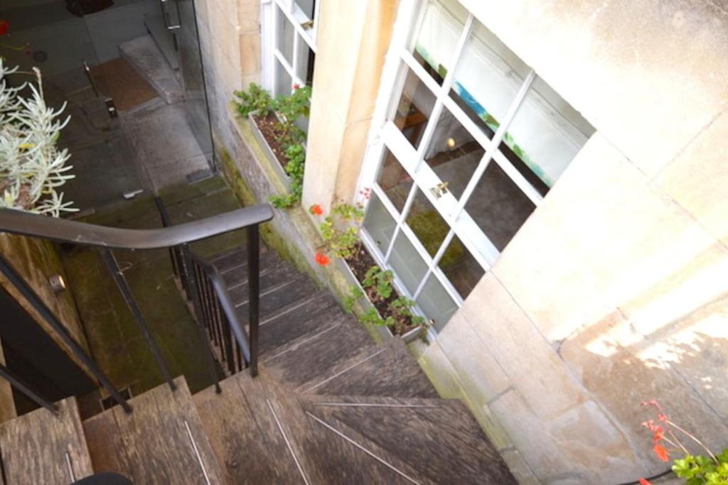 Garrard's Retreat - 1 Bedroom with marble floors & patio, Bath ...