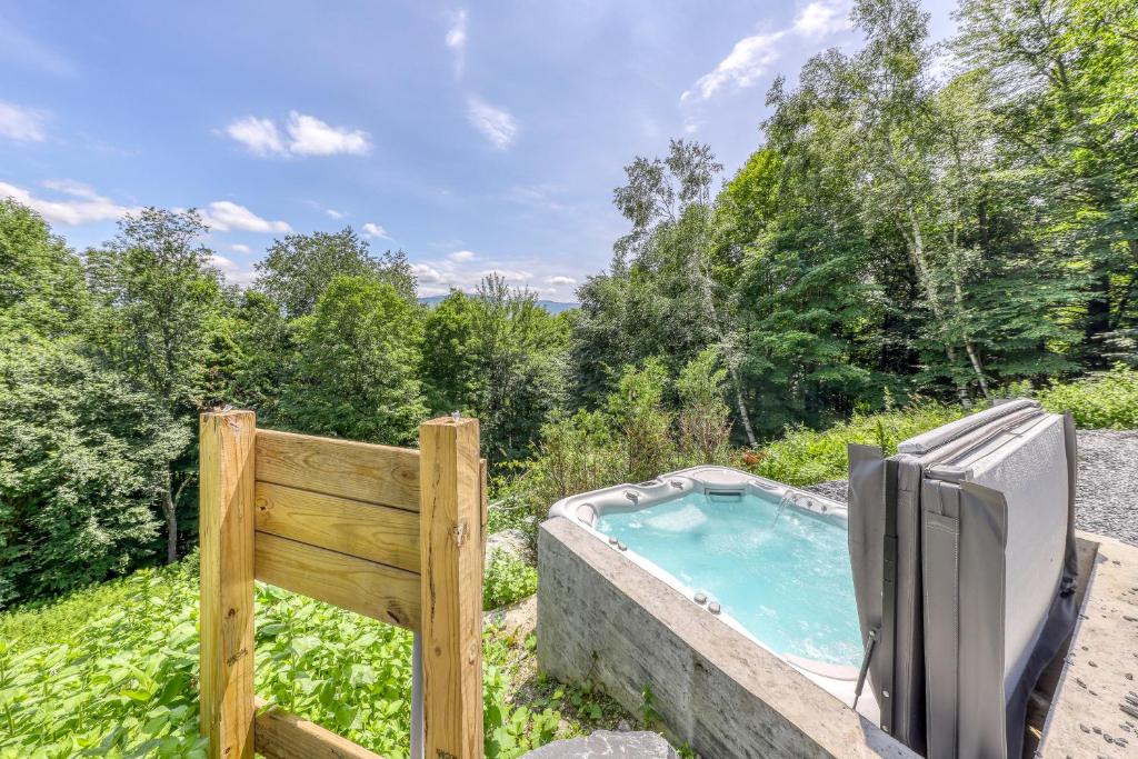 Toval, Irasville (updated prices 2025)