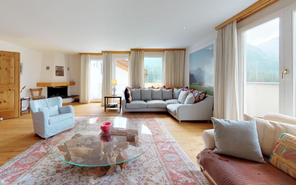 Trais Tschiervs, Champfer (updated prices 2025)