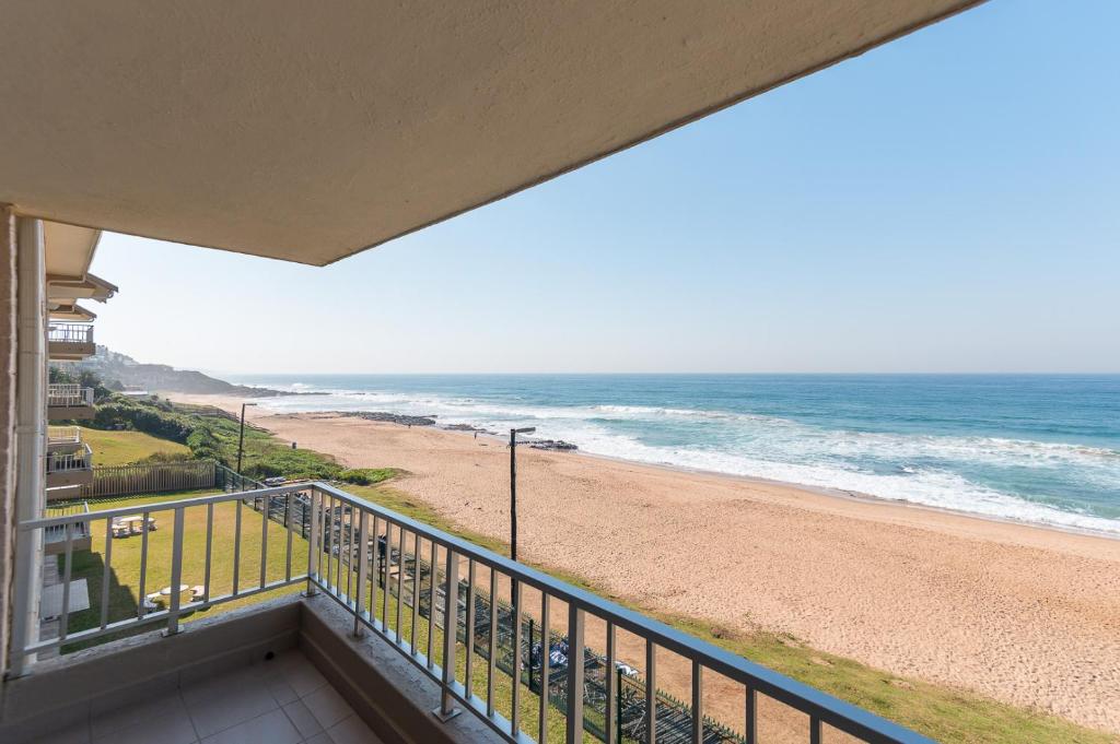 Kenwyn on Sea 305, Ballito (updated prices 2026)
