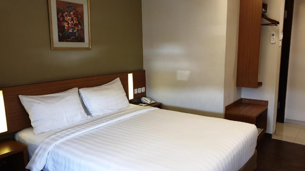 BIZ HOTEL City Center, Ambon (updated prices 2025)