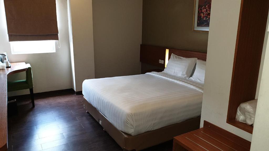 BIZ HOTEL City Center, Ambon (updated prices 2025)
