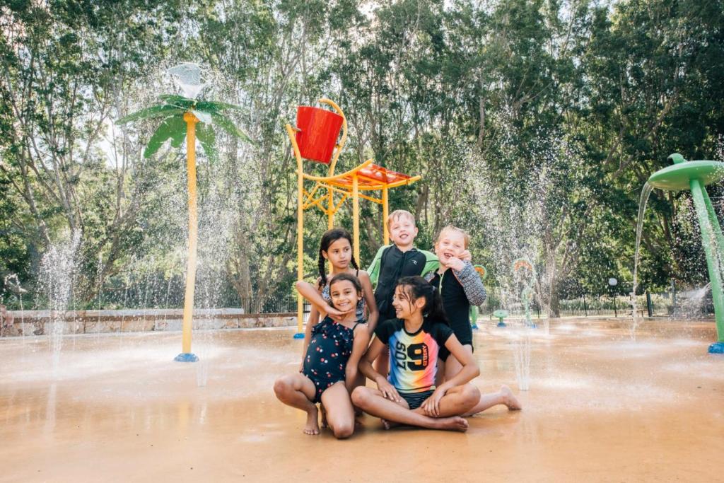 Del Rio Riverside Resort, Wisemans Ferry (updated prices 2025)