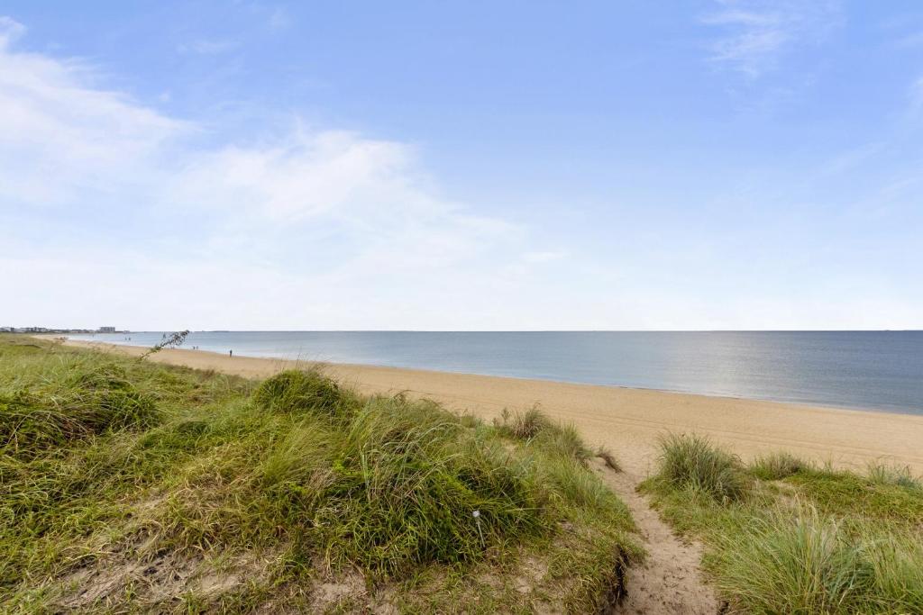 Beach Front On The Bay In Our Rustic Beach Cottage Cottage, Norfolk ...