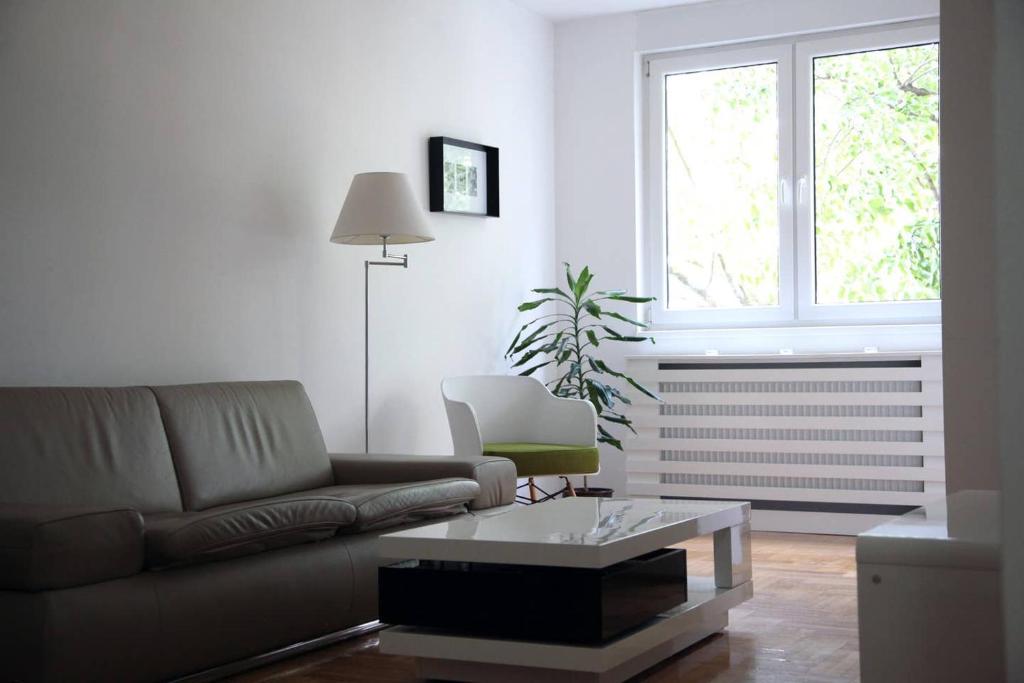65 square meters Designer Apartment in heart of city - River view ...