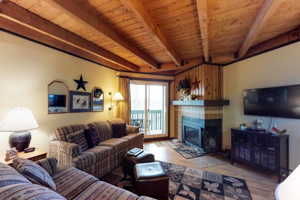 Treehouse 202, Silverthorne (updated prices 2026)