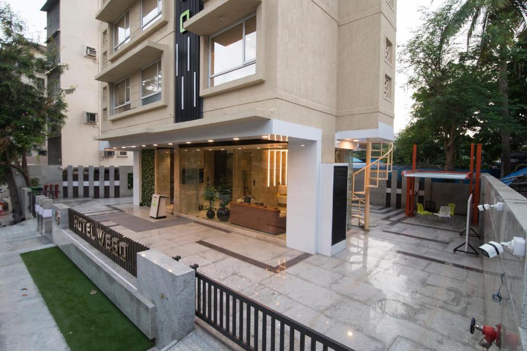 Hotel Wego, Mumbai, Maharashtra | Photos, Reviews & Deals @Holidify