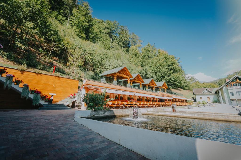 Lostrita - Pastravarie, Hotel & SPA, Baia Mare (updated prices 2025)