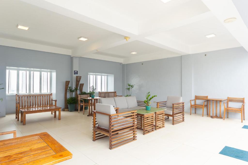 Microtel by Wyndham Mall of Asia, Manila (updated prices 2025)