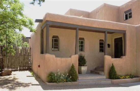 House Of Swallows - Santa Fe