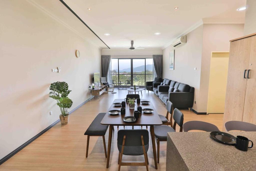 Seaview Suite 3BR The Loft Imago Kota Kinabalu by HayBay, Kota Kinabalu ...