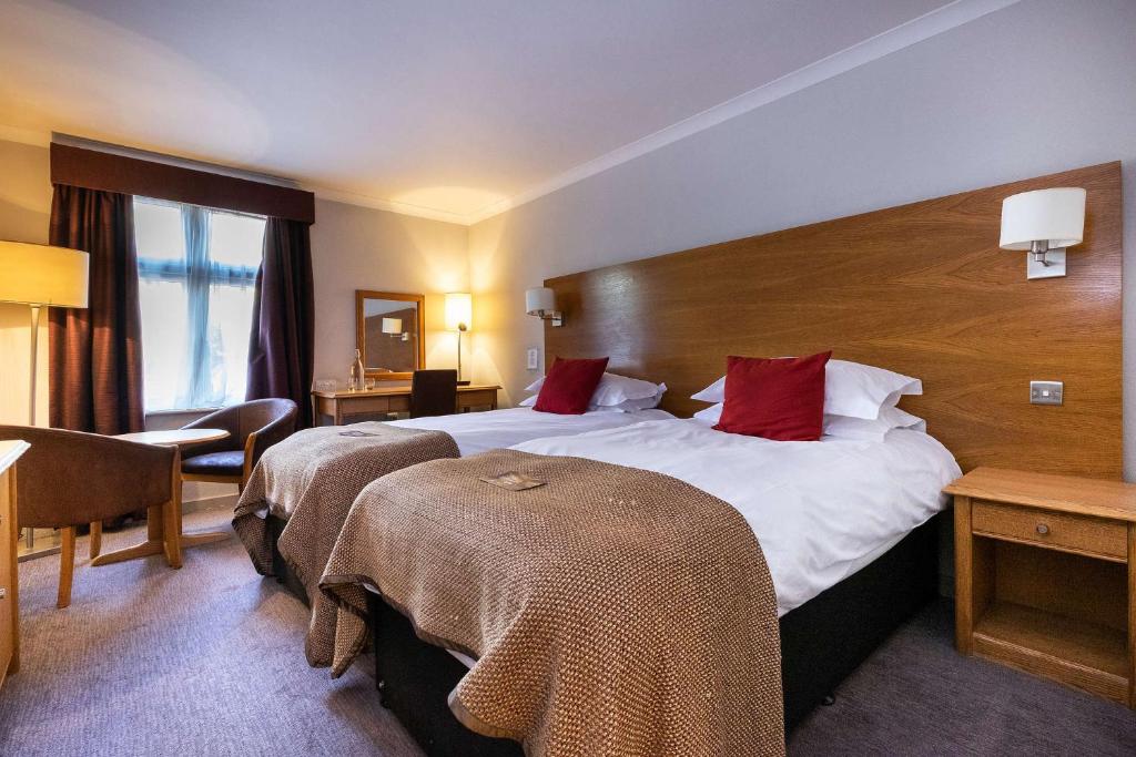 Bridge Hotel, Greenford (updated prices 2025)