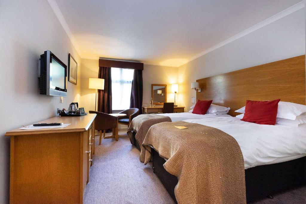 Bridge Hotel, Greenford (updated prices 2025)