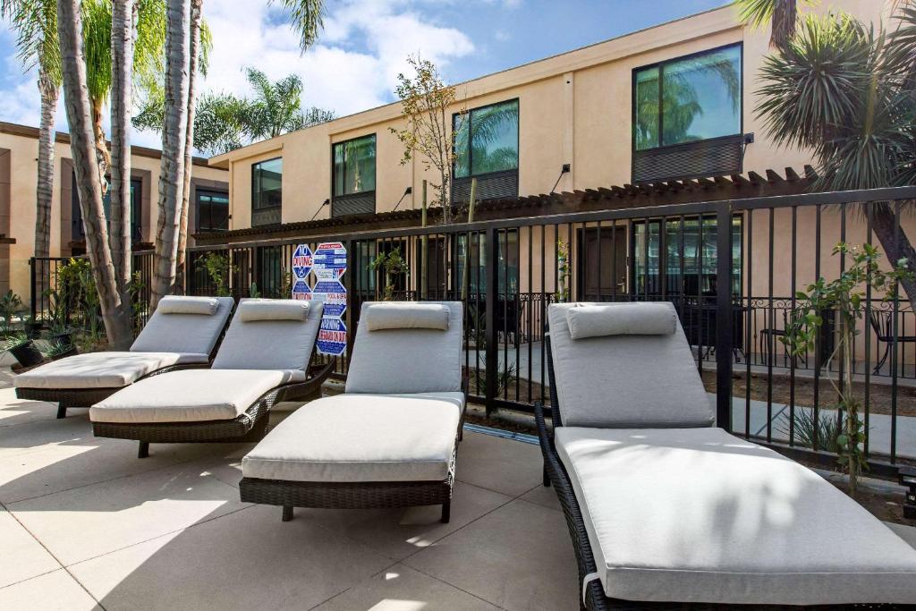 The Cove Hotel, Long Beach (updated prices 2025)