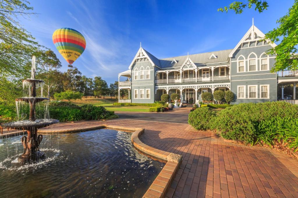The Convent Hunter Valley Hotel, Pokolbin (updated prices 2025)