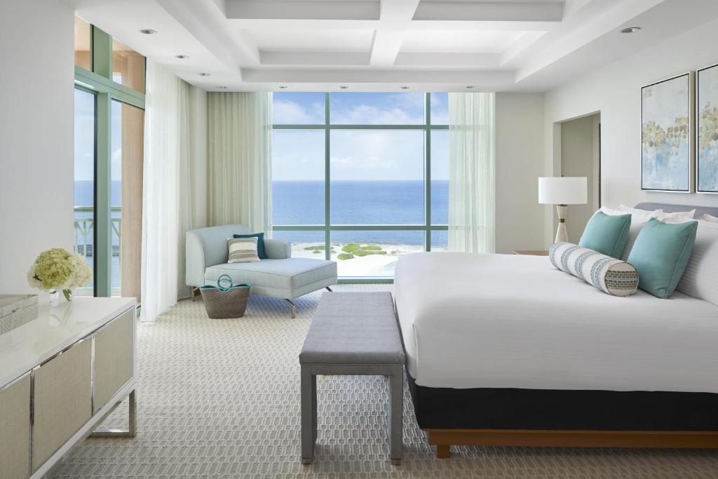 The Cove Atlantis Deluxe Ocean Suite