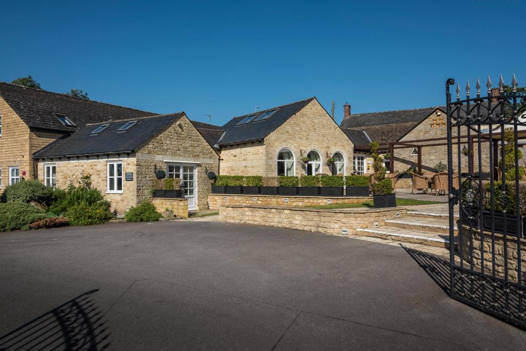 Number Four at Stow, Stow on the Wold (updated prices 2025)