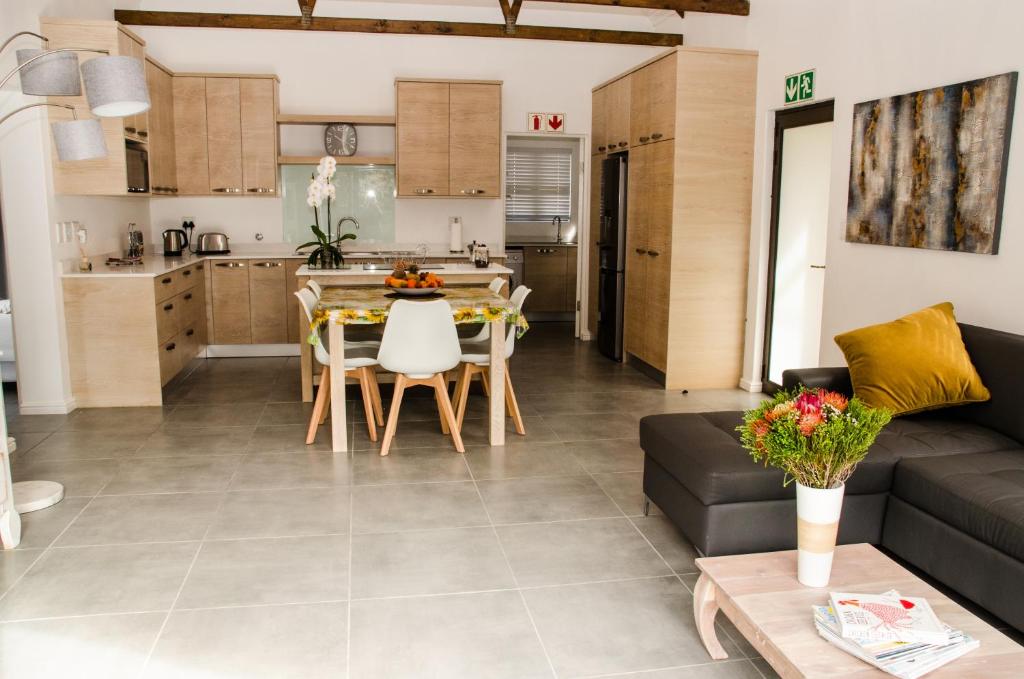 Lavinia Lifestyle, Stellenbosch (updated prices 2025)