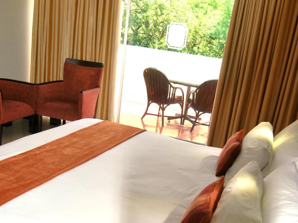 Safari Hotel & Convention Centre, Rustenburg (updated prices 2025)