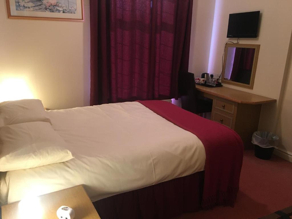 Holly Trees Hotel, Alsager (updated prices 2025)