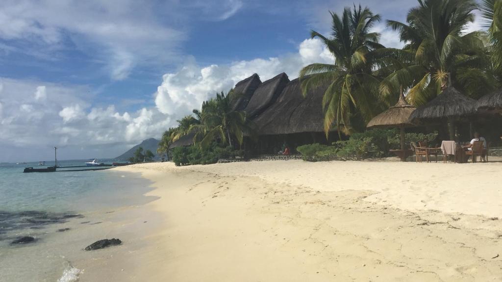 Otium, Coteau Raffin (updated prices 2024)