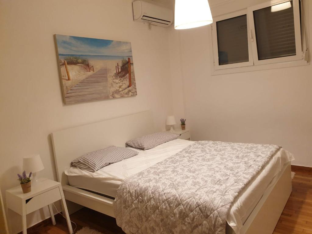 Welcome To Athens,5 min to Metro & Airport Bus -near to caravel Hotel ...